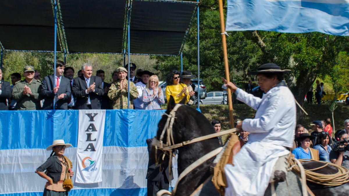 Programa de actividades para el “Día Grande de Jujuy” Programa de actividades para el “Día Grande de Jujuy”
