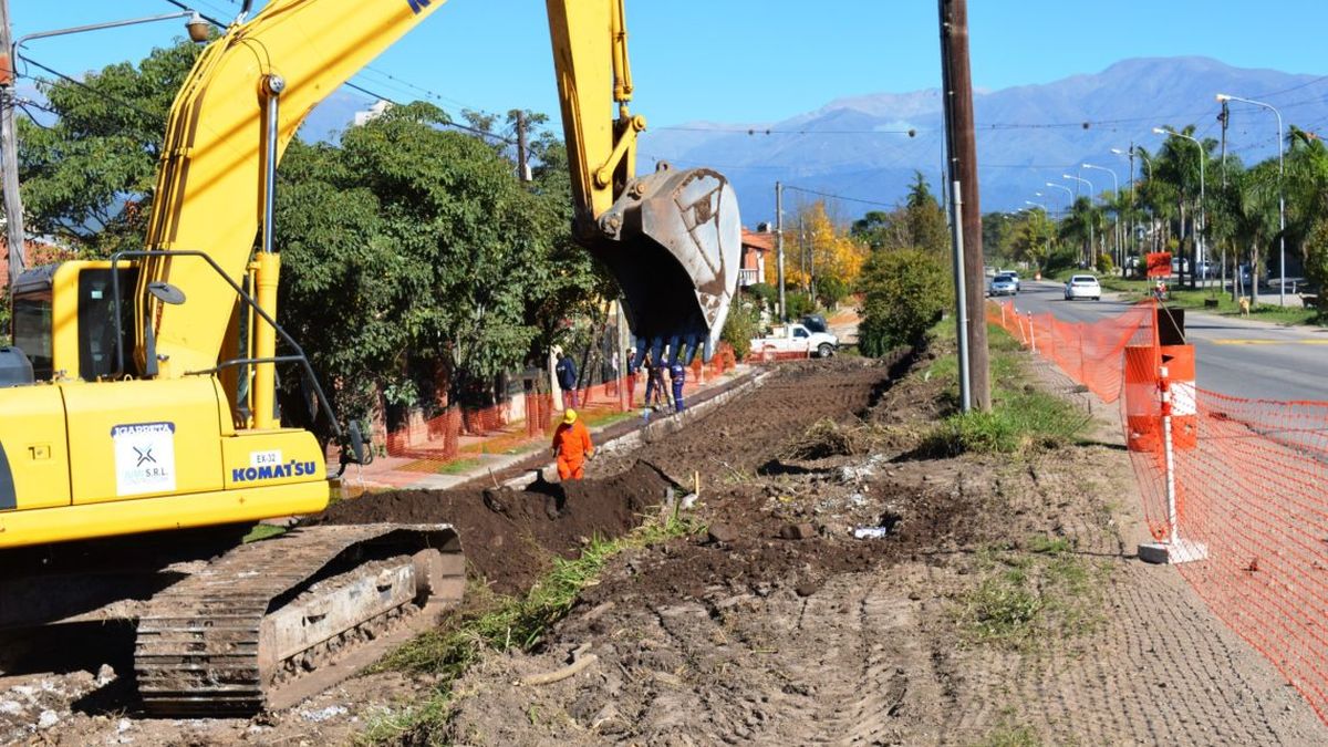 Avanzan obras en colectoras de la avenida Balbín