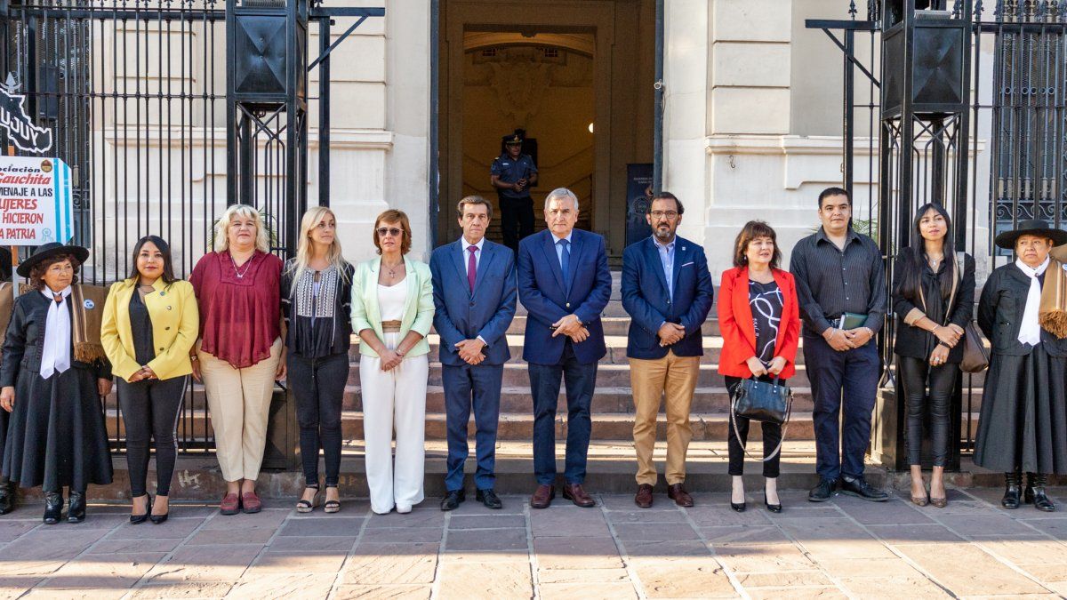 Morales y Sadir conmemoraron el Día Internacional de la Mujer
