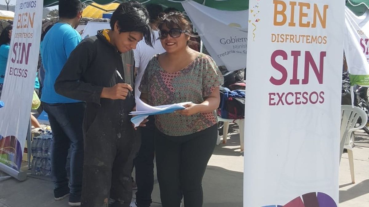Stand saludable en la Fiesta Nacional de los Estudiantes