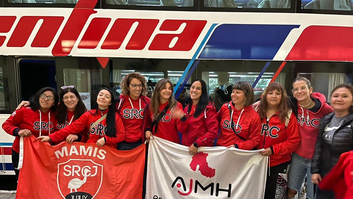Mami Hockey: 160 jugadoras representaron a Jujuy en el Litoral